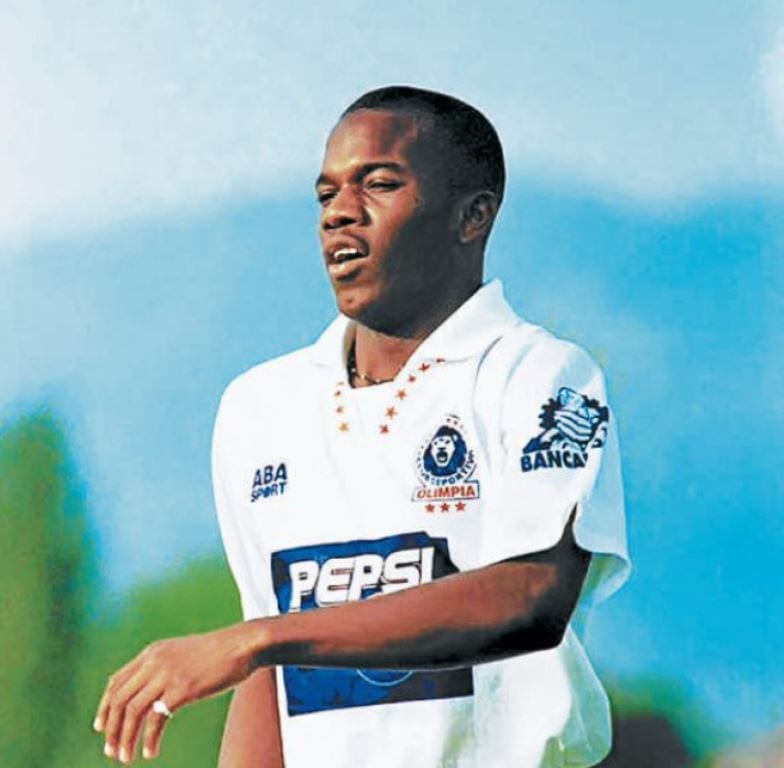 David Suazo también se une a festejos del Olimpia, mira qué hizo