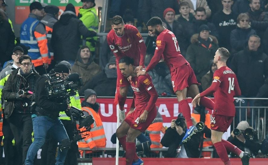 Un Liverpool incontenible gana al Manchester United y le saca 16 puntos ...