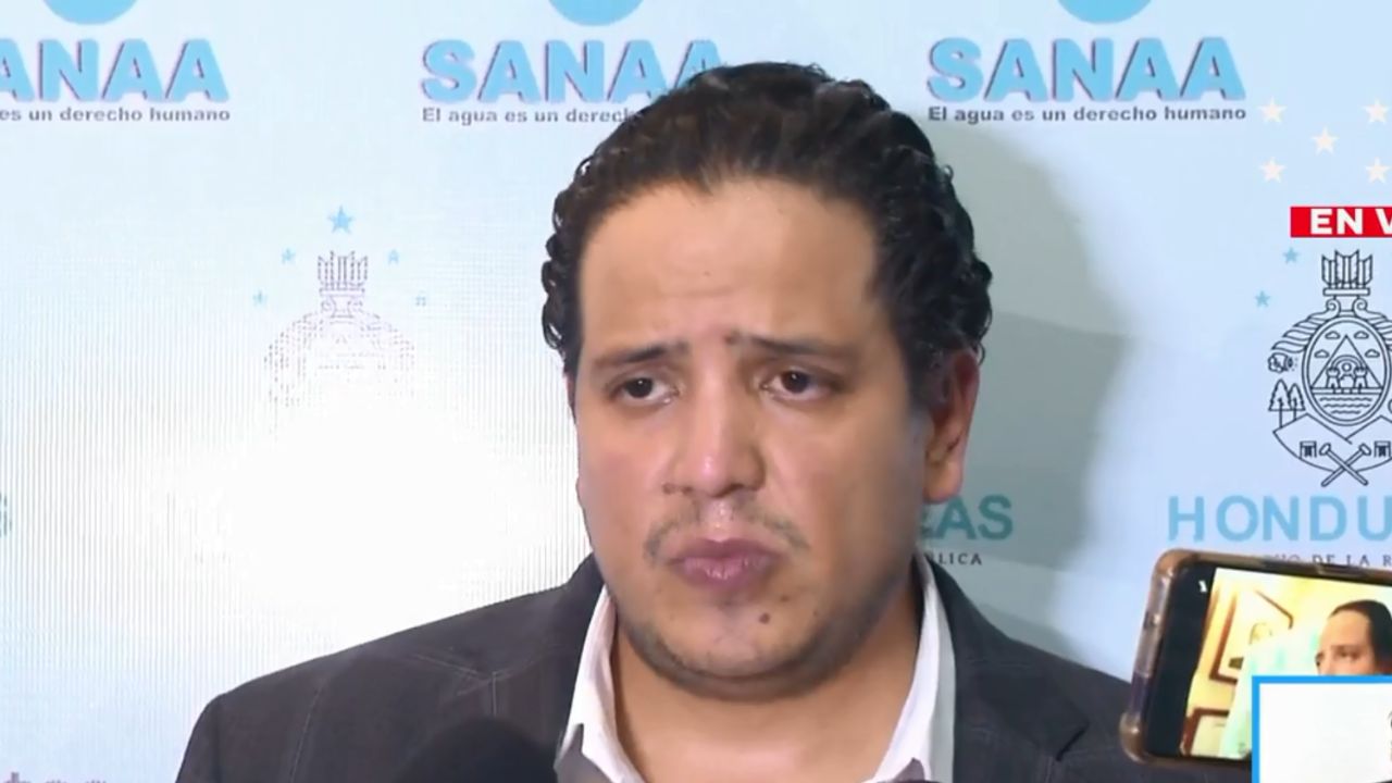 Dictan requerimiento contra exgerente del SANAA, Leonel Gómez, por ...