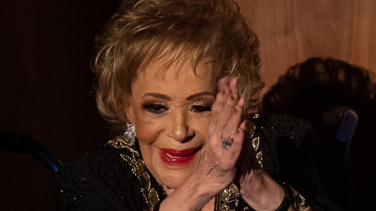 México pierde a Silvia Pinal, adiós a la última diva del cine azteca