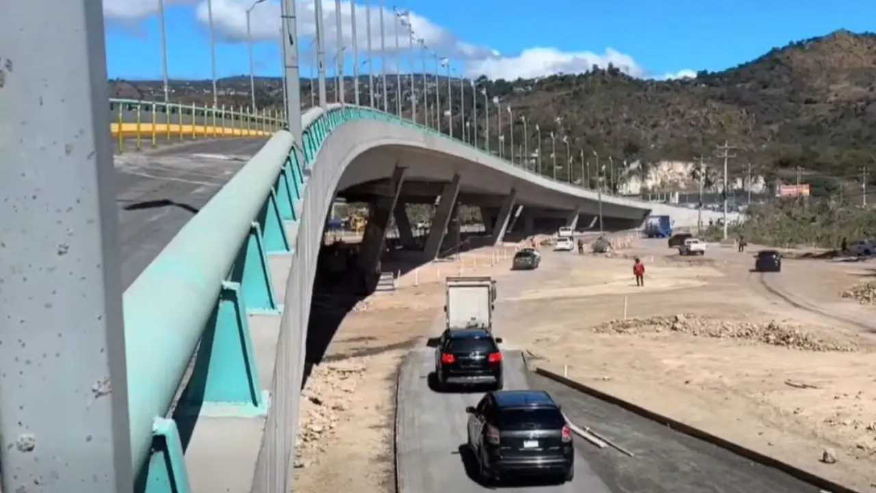 ¿Qué pasó con el puente Papa Francisco y por qué no lo han habilitado?